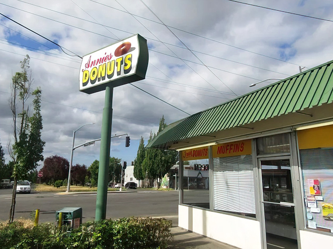 That classic roadside charm hits different when donuts this good are waiting inside.
