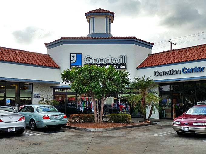 The Spanish-style architecture makes this Goodwill look more like a boutique resort than a thrift store. Those terra cotta roof tiles aren't messing around!