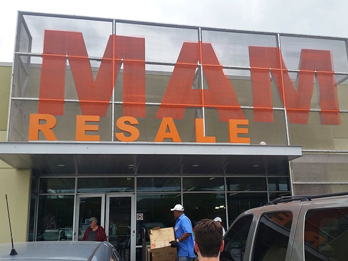 The unassuming exterior of MAM Resale Store belies the treasure trove within. Houston's bargain hunters know this fa&ccedil;ade is the gateway to thrifting paradise.