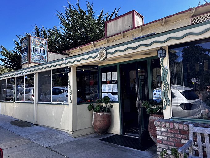 The unassuming exterior of Fishwife belies the seafood treasures within. Like finding a pearl in an ordinary-looking oyster.