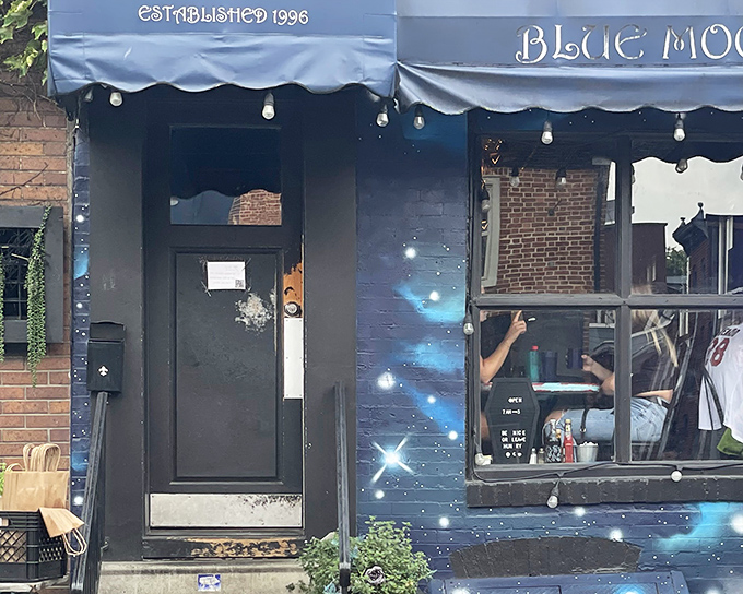 Blue Moon's cosmic-themed exterior isn't just Instagram bait&mdash;it's a promise of breakfast that's truly out of this world.