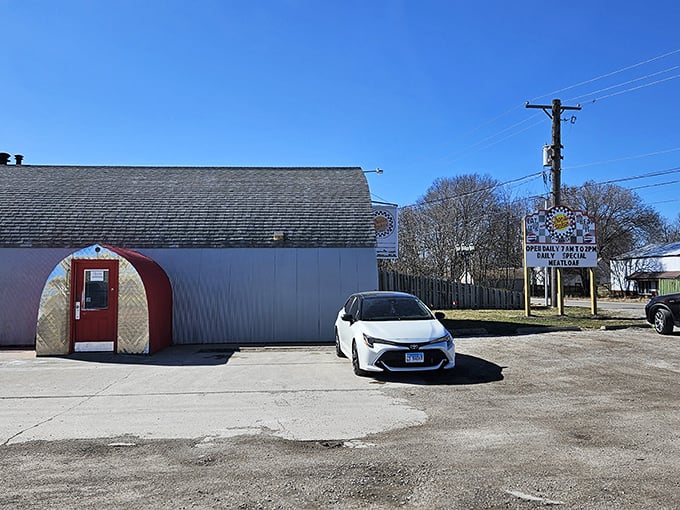 The unassuming Quonset hut exterior of Charlie Parker's might make you wonder if your GPS has betrayed you. Trust it—breakfast nirvana awaits inside.