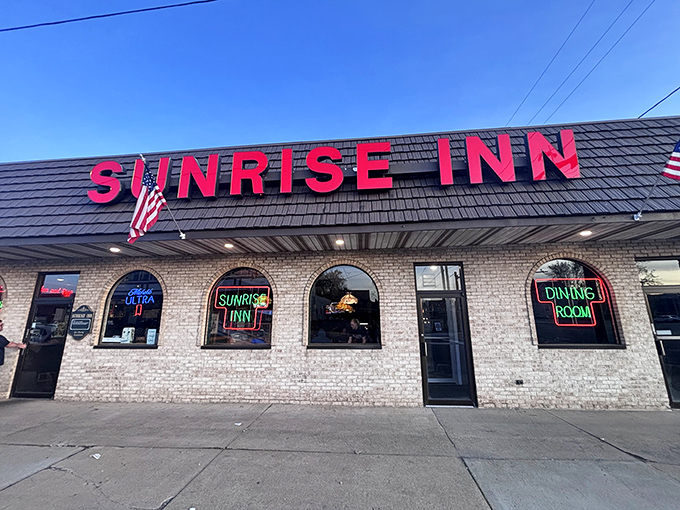 The classic brick exterior hides Warren's most delicious secret behind those cheerful neon signs.