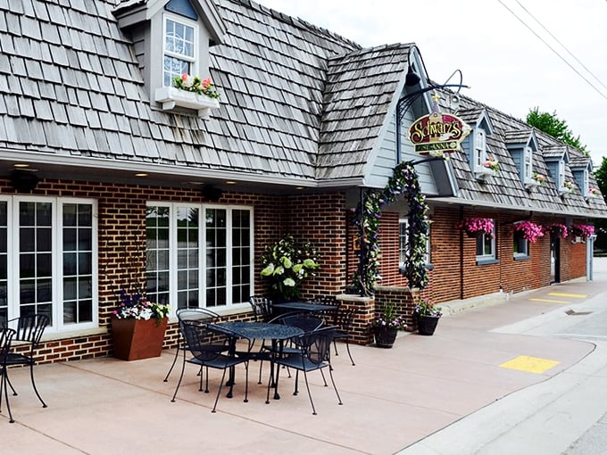 The unassuming exterior of Schwarz's Supper Club proves the old adage: never judge a culinary temple by its modest brick fa&ccedil;ade.