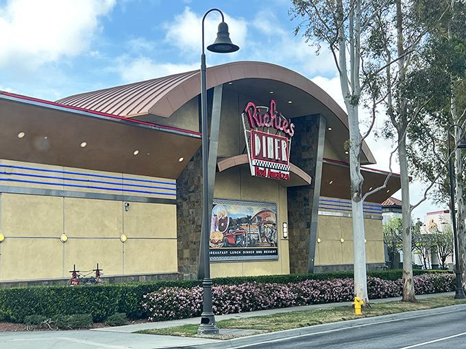 The golden-hued exterior of Richie's Diner stands like a beacon of breakfast hope along Rancho Cucamonga's landscape, promising comfort food salvation inside.