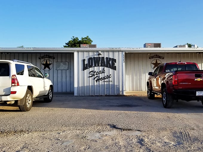 The unassuming fa&ccedil;ade of Lowake Steak House stands like a beef temple in the Texas plains. Pickup trucks flank the entrance, their drivers soon to be converts.