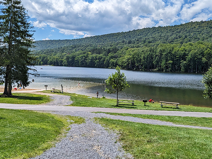 Mother Nature's living room, complete with mountains for walls and a lake for a coffee table. Pennsylvania's finest backdrop for your next "I need this" moment.