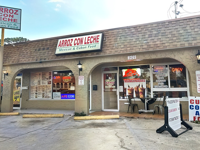The unassuming exterior belies the culinary treasures within. Like Superman's phone booth, this humble storefront transforms ordinary lunches into extraordinary adventures.