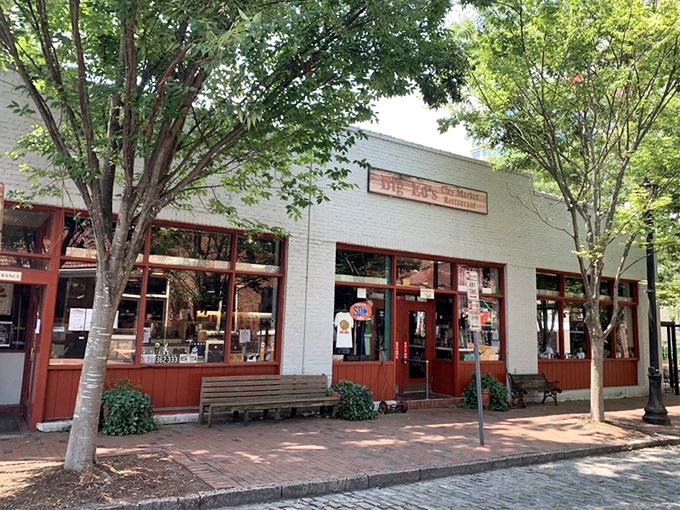 The unassuming white brick exterior of Big Ed's hides a Southern food paradise within, like finding a treasure chest disguised as a regular old box.