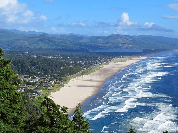 Beach homes nestled between forest and sand, where Manzanita's magic happens. Nature didn't just design this view&mdash;it showed off.