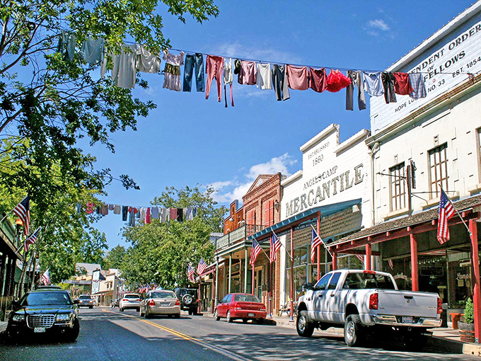 Main Street Angels Camp stretches like a perfectly preserved movie set where time forgot to hurry. 