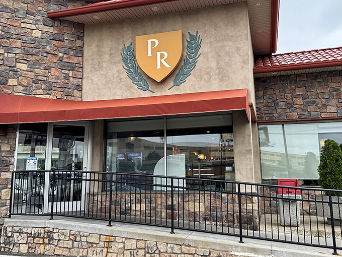 The iconic PR shield welcomes hungry pilgrims to this temple of comfort food. Stone fa&ccedil;ade says "established institution," but the food inside screams "come back tomorrow!"