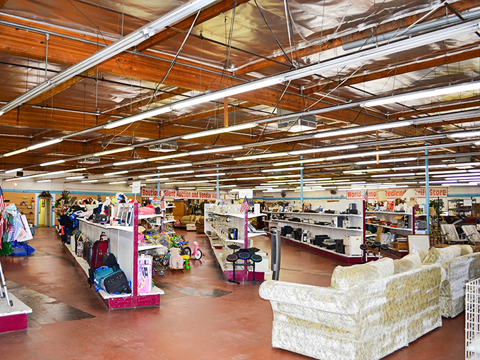 The unassuming exterior of Redlands Thrift Store belies the wonderland of treasures waiting inside. This is where bargain hunting becomes an art form.