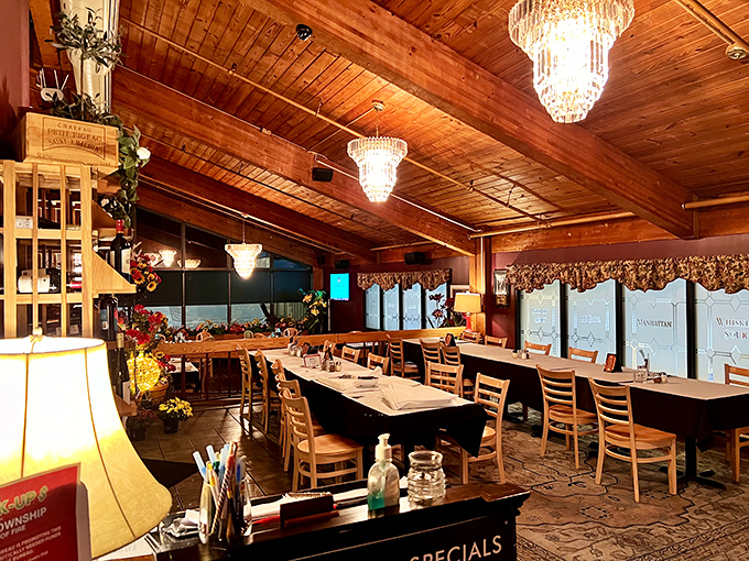 The unassuming exterior of DeNunzio's might fool you, but like my grandmother always said, "Never judge a restaurant by its fire hydrant."