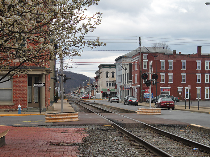 Sunbury's historic train station stands as a testament to small-town charm, where brick buildings and affordable living create the perfect retirement backdrop.