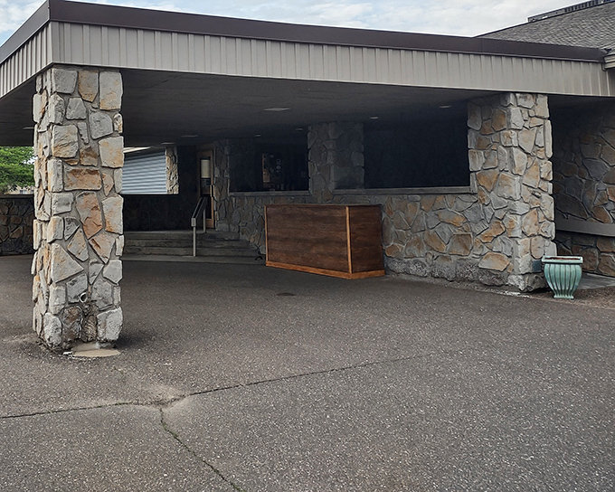 The stone facade of Lehman's might not scream "culinary wonderland," but like a good book, it's what's inside that counts.