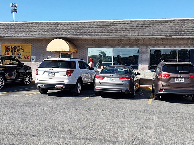 The unassuming exterior of Grannie's Country Cookin' proves once again that the best breakfast spots rarely advertise with anything fancier than a yellow awning and full parking lot.
