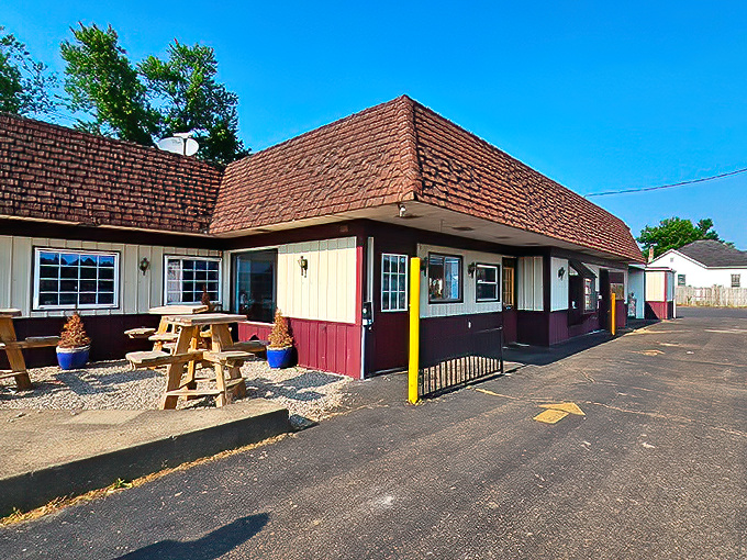 The unassuming exterior of TheFeed might fool you&mdash;like finding a Broadway show in a high school auditorium. Culinary treasures await behind this modest facade.