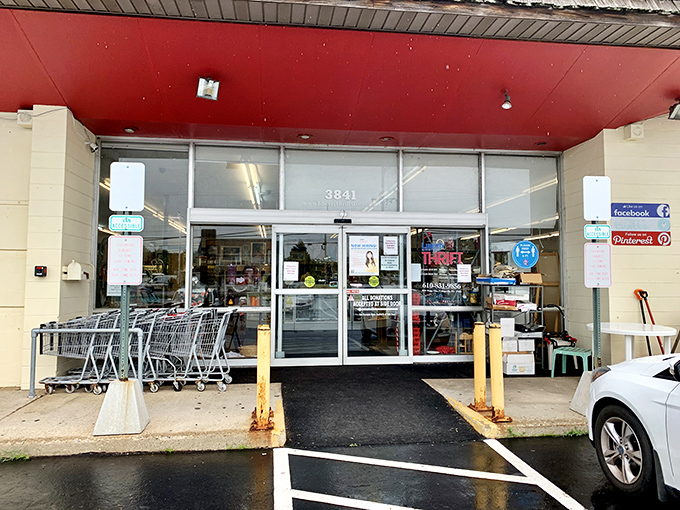 That unassuming storefront holds more treasures than a pirate's chest – and better parking too.