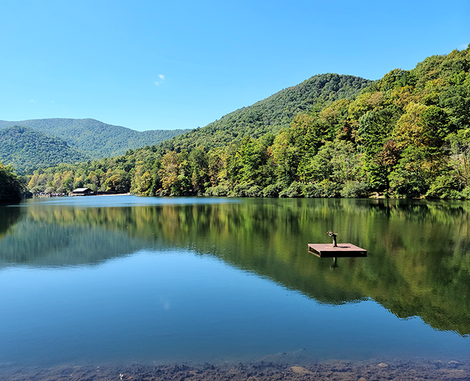 Lake Trahlyta mirrors the surrounding mountains with such perfection, you'll wonder if nature hired a professional decorator.