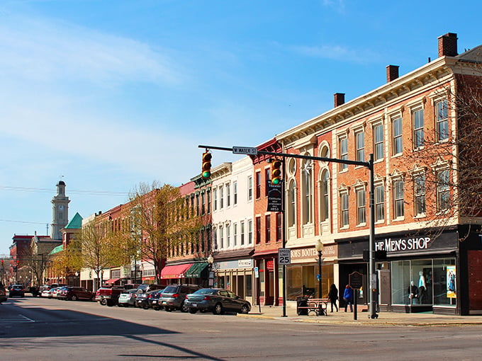 Downtown Chillicothe stands like a time capsule with modern amenities &ndash; those red brick buildings have witnessed two centuries of American dreams unfolding.