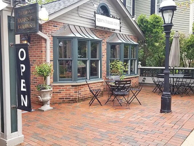 The brick-and-mortar version of "You've Got Mail" comes to life at Town House Cafe's charming exterior, where literature and lattes find perfect harmony.
