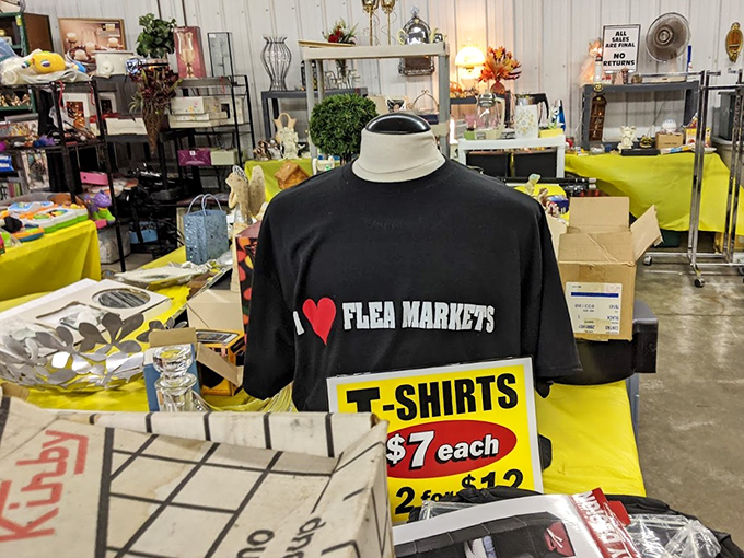 Indoor treasure hunting at its finest! The Four Seasons Flea Market's covered halls offer climate-controlled bargain hunting year-round, rain or shine.