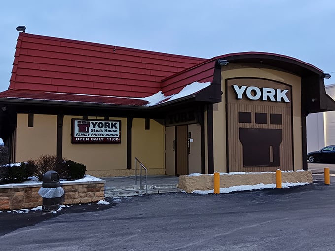 The iconic red-roofed York Steak House stands like a medieval time capsule in Columbus, promising carnivorous delights that have satisfied Ohioans for decades.