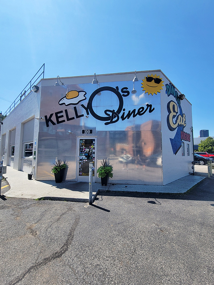 The sunny-side-up egg logo beckons like a breakfast lighthouse on Kelly O's exterior, promising morning salvation to hungry Pittsburgh souls.
