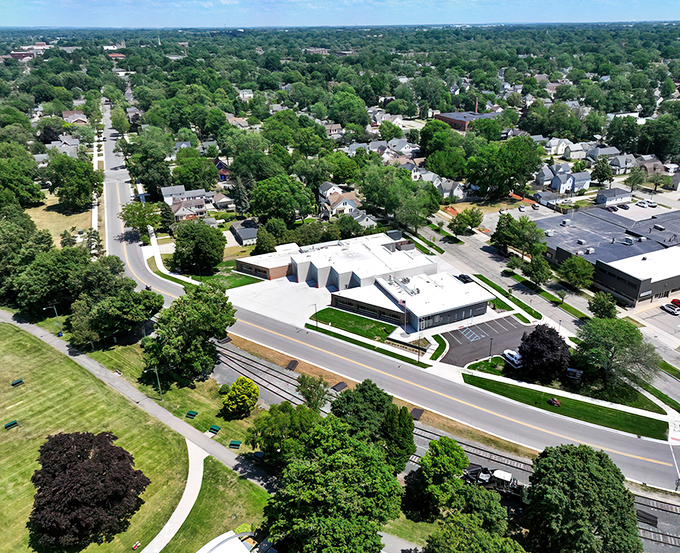 Holland's tree-lined neighborhoods showcase that perfect blend of Midwestern charm and Dutch influence. Like finding Europe without the jet lag!