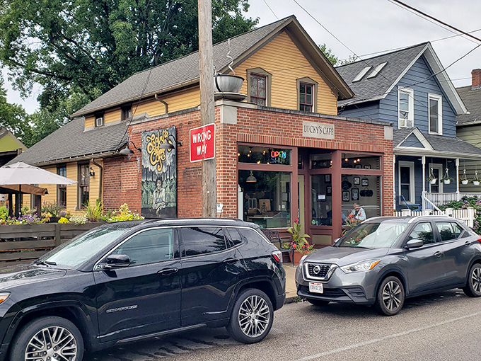 The little yellow house that launched a thousand breakfast dreams. Lucky's Caf&eacute;'s charming exterior in Tremont beckons with the promise of culinary magic within.