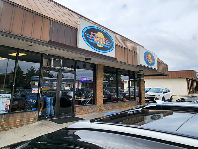 That classic diner exterior practically screams "come in for the best breakfast of your life!"