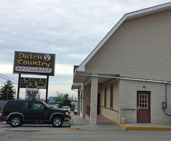 This unassuming exterior hides culinary treasures that would make coastal restaurants weep with envy.