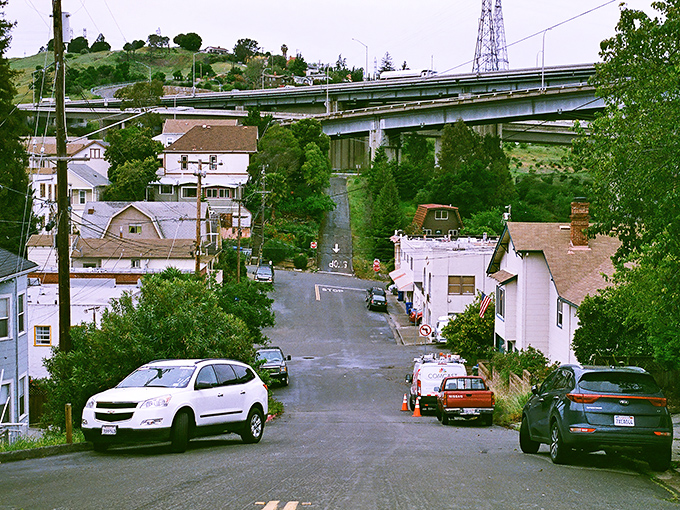Downtown Crockett offers that perfect small-town backdrop where the bridge looms protectively, as if to say, "This little gem is worth crossing over for."
