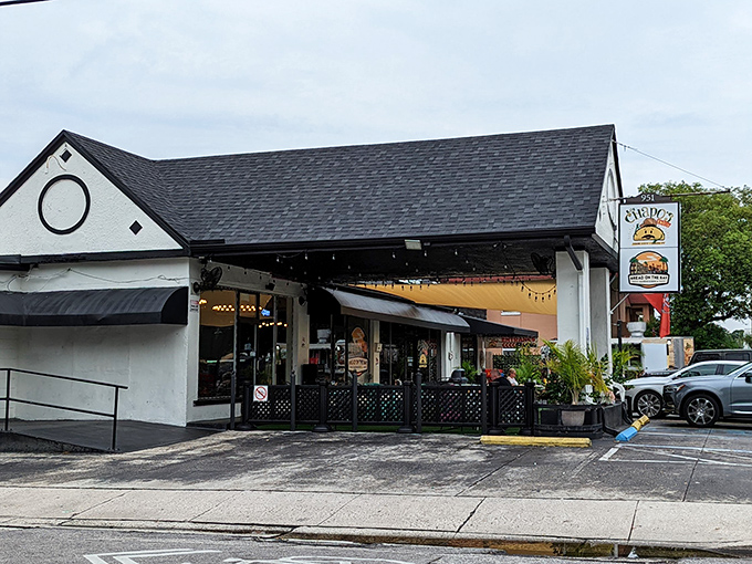 The unassuming exterior of Bread On The Bay hides sandwich greatness within, like finding a Picasso at a yard sale.