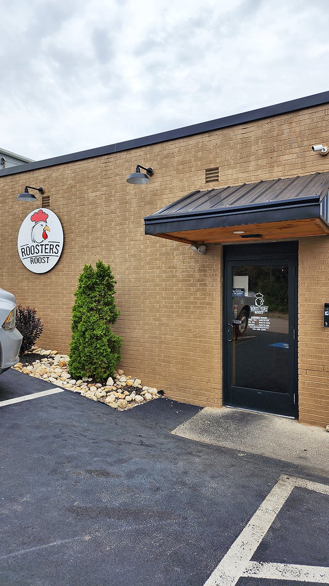 The modest red and tan exterior of Roosters Roost proves once again that culinary treasures often hide in plain sight. Pennsylvania's fried chicken paradise awaits!