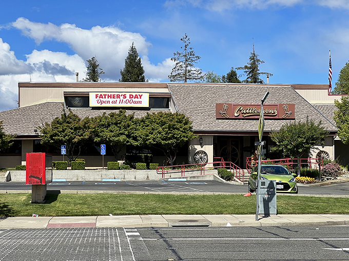 The Western welcome wagon! Cattlemens' rustic exterior promises carnivorous delights within, standing proud against the California sky like a beef sanctuary.