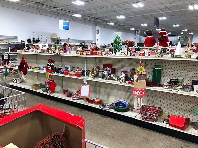 Ho-ho-holy savings! Seasonal decorations that bring holiday cheer without emptying your wallet&mdash;Santa would definitely approve.