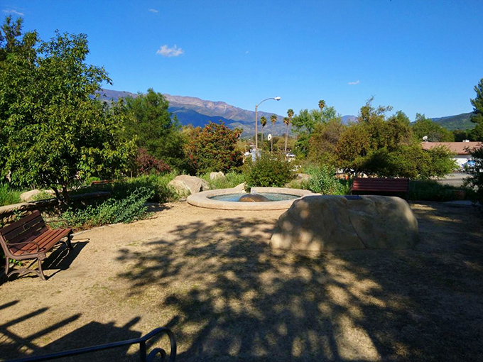 Cluff Vista Park's simple fountain and mountain backdrop create a contemplative space where you can ponder life's mysteries&mdash;or just where to have lunch.