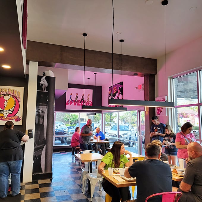 Happiness looks like this: tables full of people experiencing chicken epiphanies while bathed in natural light and surrounded by pink accents.