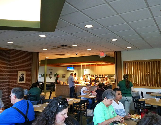 Where food meets fellowship&mdash;Rob's dining room buzzes with the energy of satisfied customers who've discovered one of Ohio's best-kept culinary secrets.