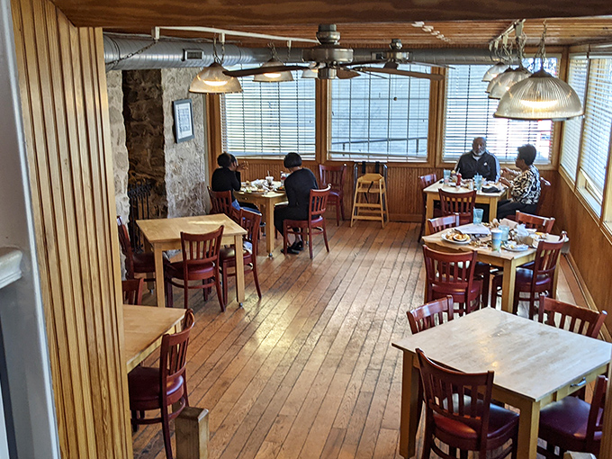 Wooden tables, comfortable chairs, and the promise of seafood—Ship's dining room is where memories are made between crab mallets.