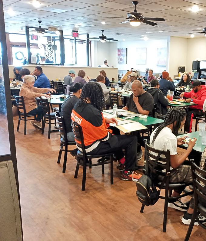 Where strangers become friends over shared maple syrup experiences. Columbia's breakfast club in session.