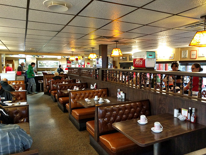 Real people enjoying real food &ndash; the kind of authentic scene Norman Rockwell would paint.