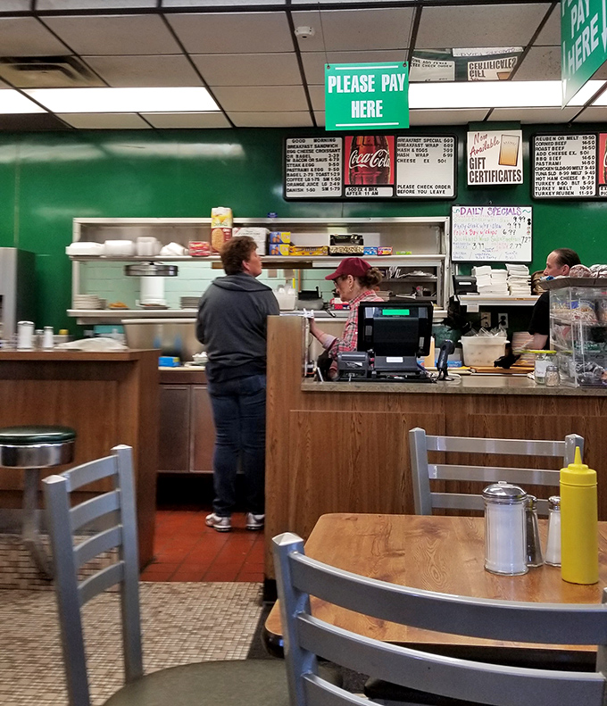 The counter crew moves like a well-oiled machine, if machines were powered by pure deliciousness.