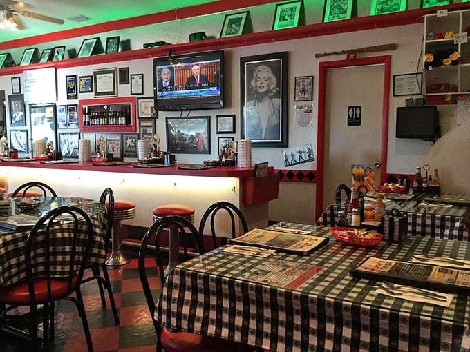 Hollywood meets homestyle with Marilyn watching over diners from the wall&mdash;this is where celebrity is the comfort food itself.