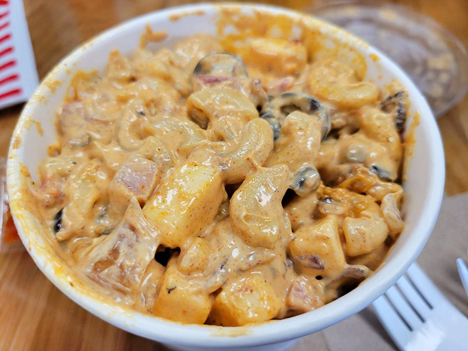 Mac and cheese that doesn't come from a blue box &ndash; this creamy, dreamy bowl of comfort looks like childhood memories with a grown-up upgrade.