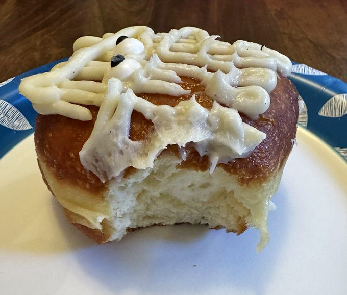 Halloween mummy donut shows that seasonal creativity and deliciousness can coexist in perfect harmony.