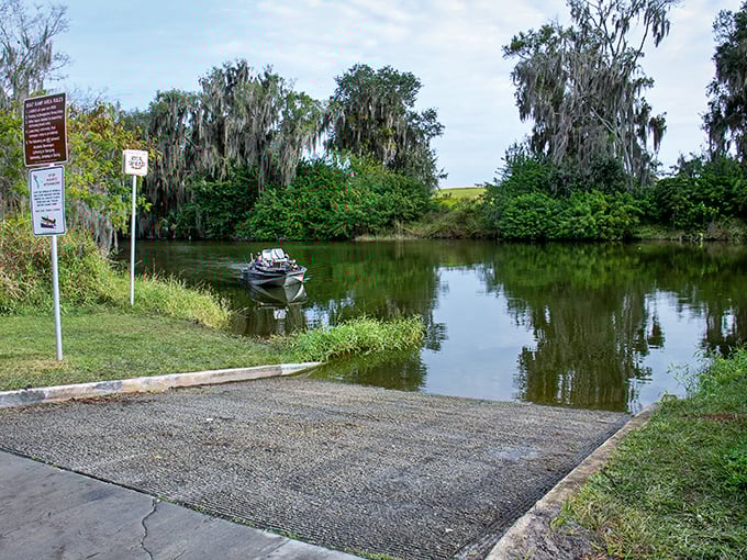 Peace River offers tranquil boating opportunities just minutes from downtown &ndash; proof that retirement in Bartow comes with waterfront privileges.