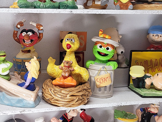 The gang's all here! Sesame Street characters transformed into tabletop necessities prove that even monsters need proper seasoning.